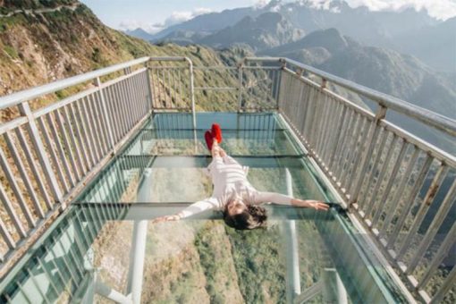 Sapa Glass Bridge: Thrilling Adventure in Vietnam’s Highlands