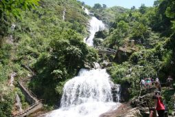 Silver Waterfall: A Stunning Natural Wonder in Sapa